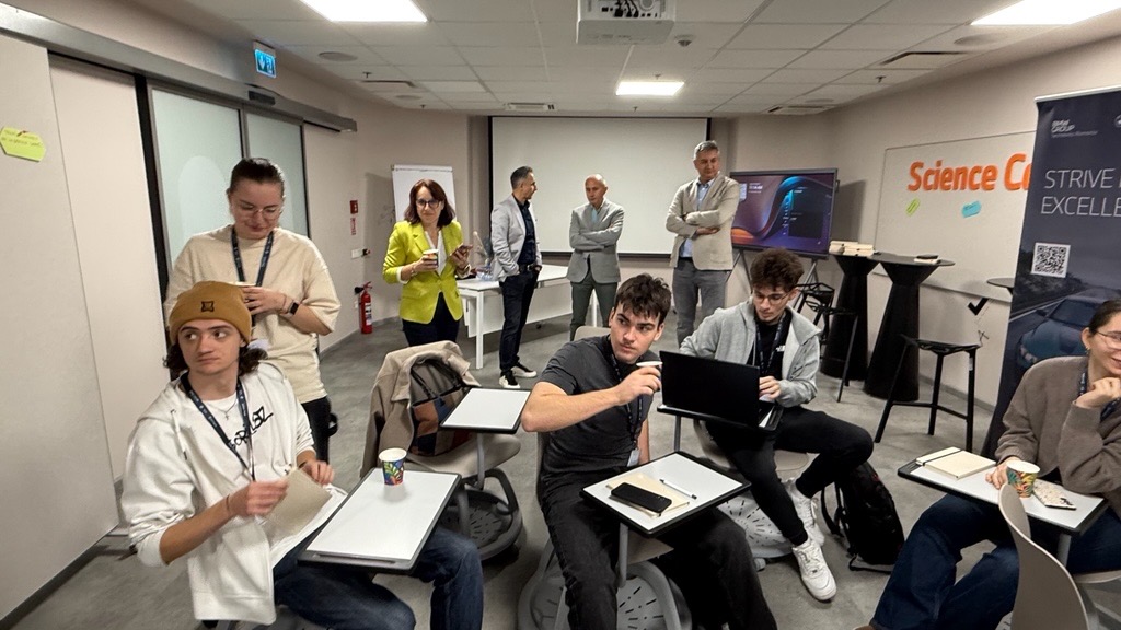 BMW TechWorks deschide la Cluj Science Café, hub de inovație pentru ...